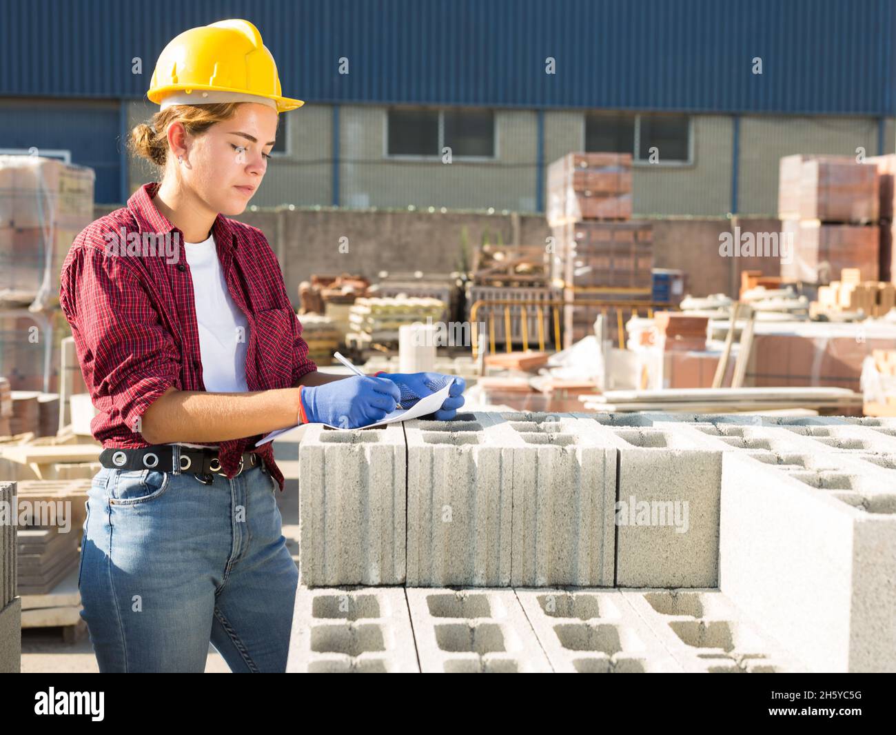 Construction records hi-res stock photography and images - Alamy