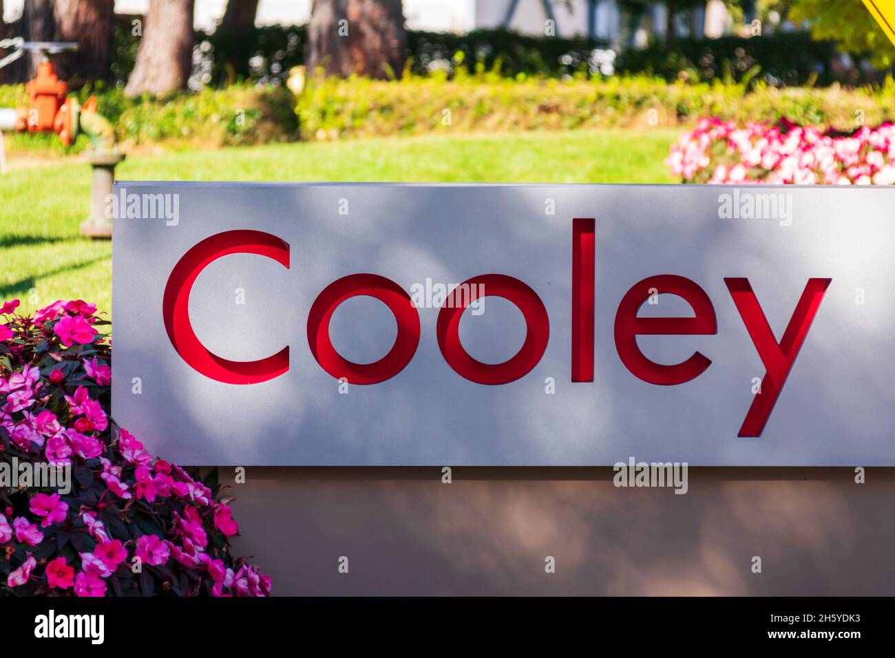 Cooley llp logo hi-res stock photography and images - Alamy