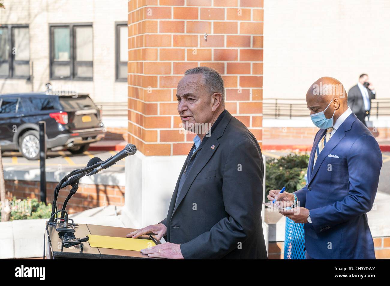 New York, New York, USA. 11th Nov, 2021. On Veterans Day Mayor-elect ...