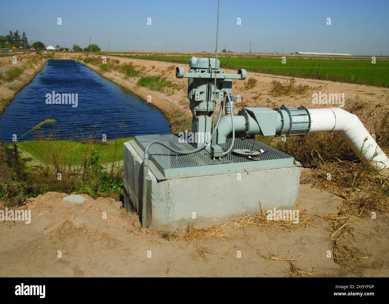 Tailwater recovery pump hi-res stock photography and images - Alamy