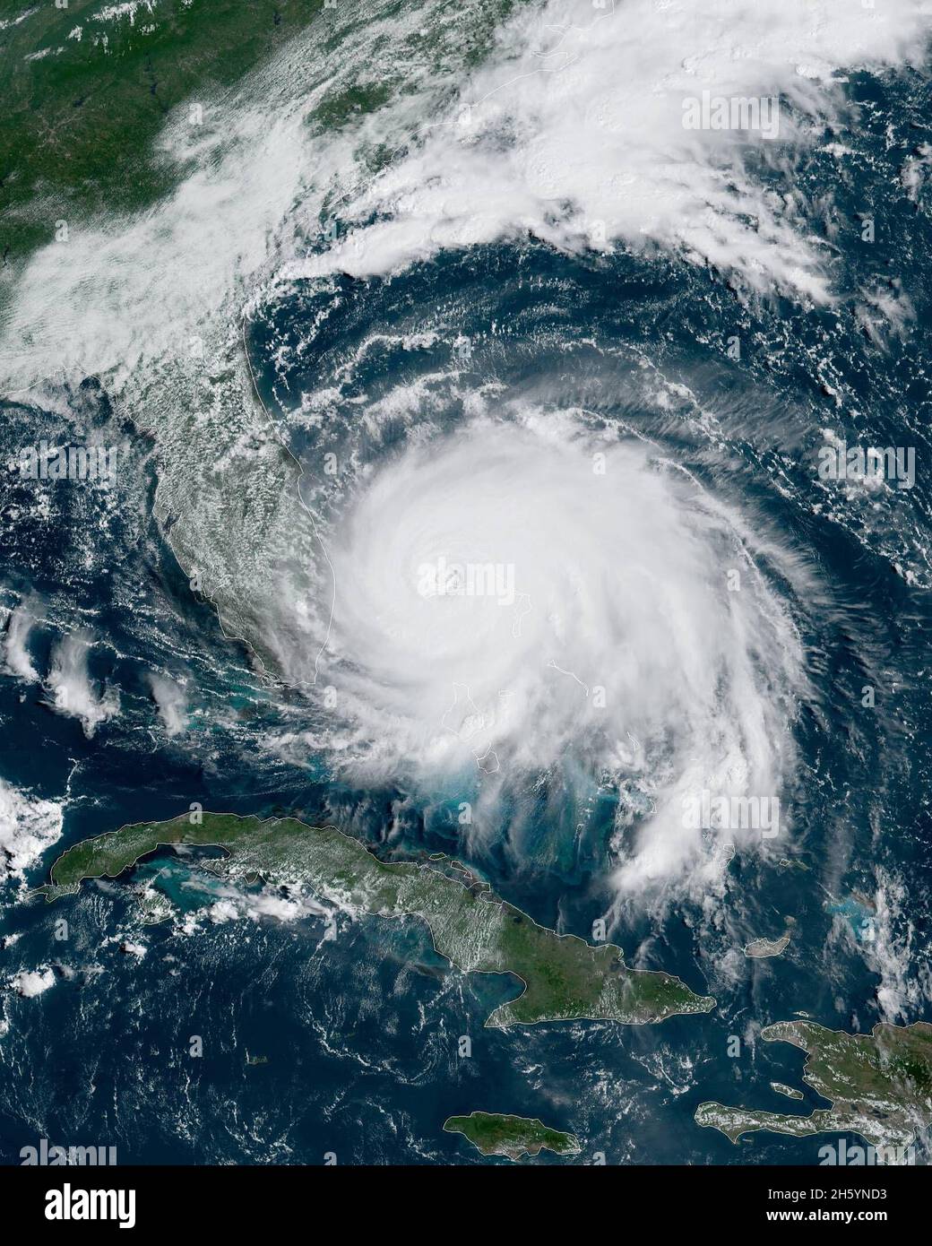 Hurricane dorian satellite hi-res stock photography and images - Alamy