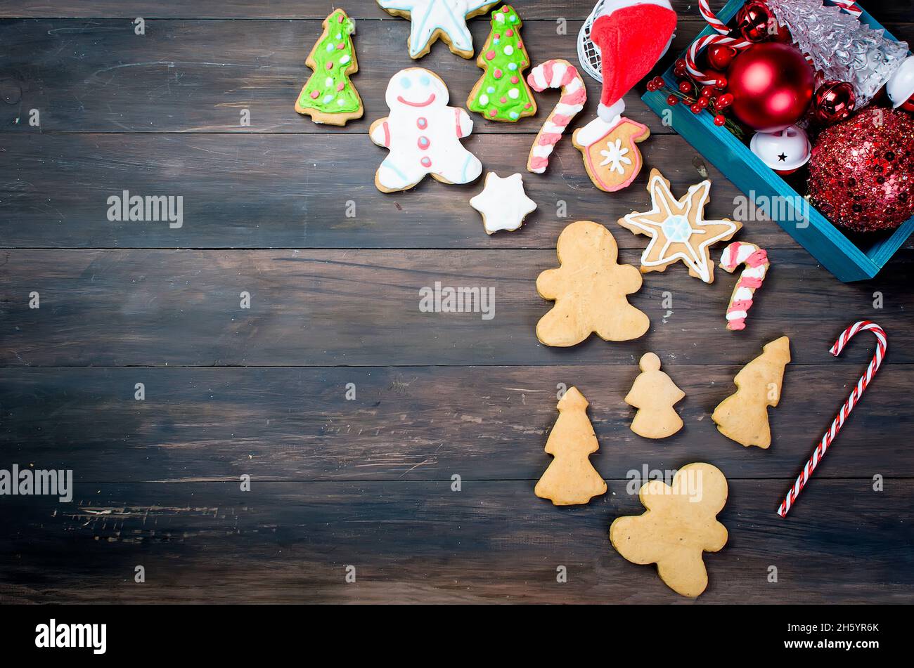 Preparation gingerbread painting process hi-res stock photography and ...