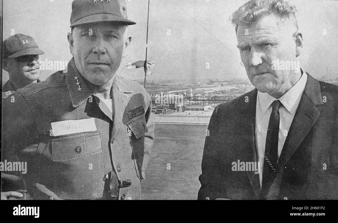 Hall of justice heliport hi-res stock photography and images - Alamy