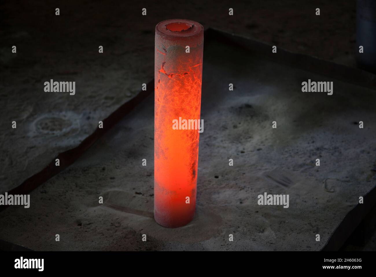 Metalwork copper alloy hi-res stock photography and images - Alamy