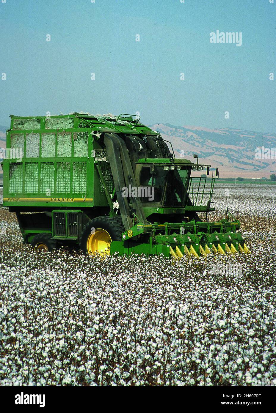 John deere cotton harvester hi-res stock photography and images - Alamy