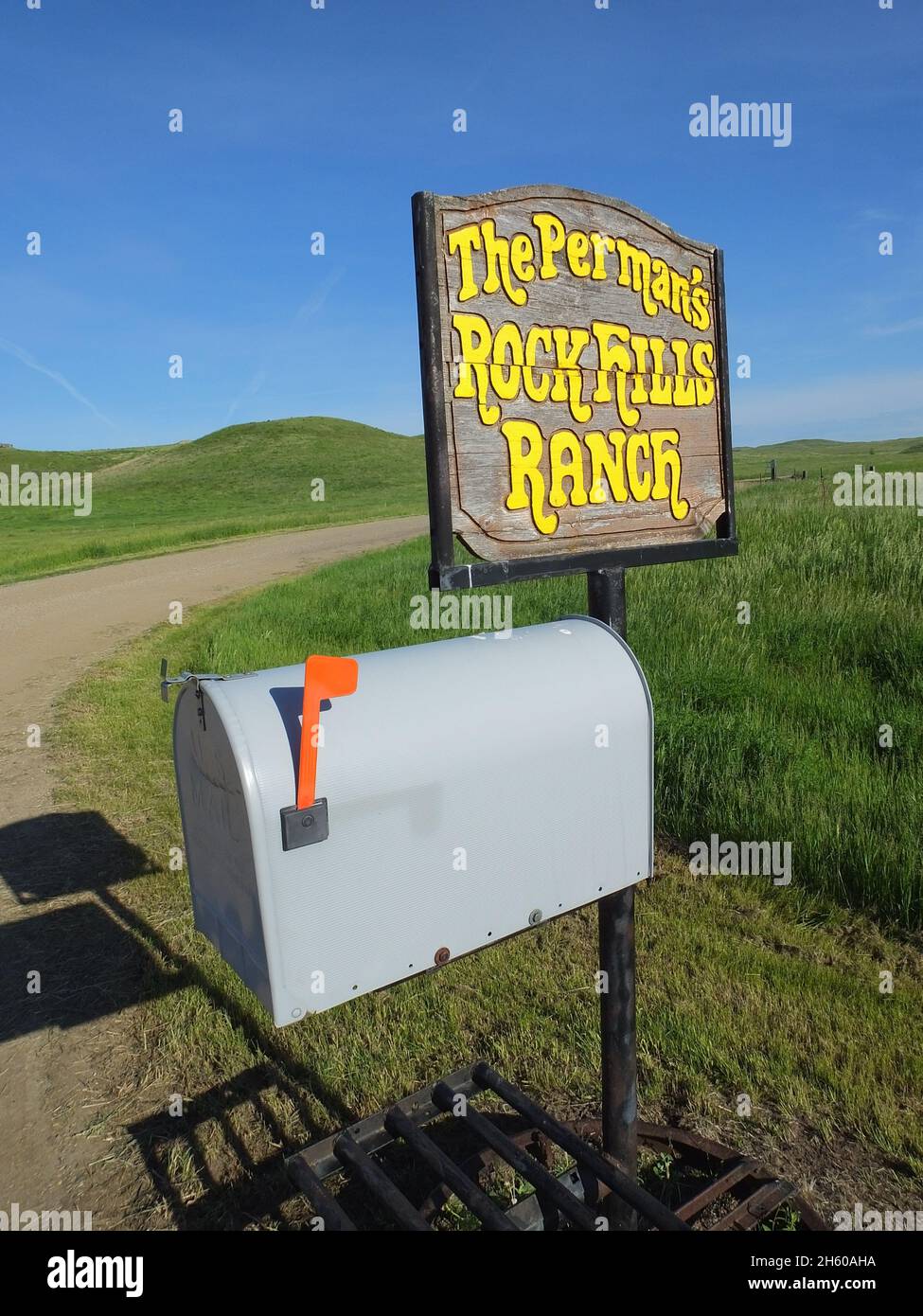 Rock Hills Ranch sign and mailbox, near Lowry, SD Stock Photo - Alamy