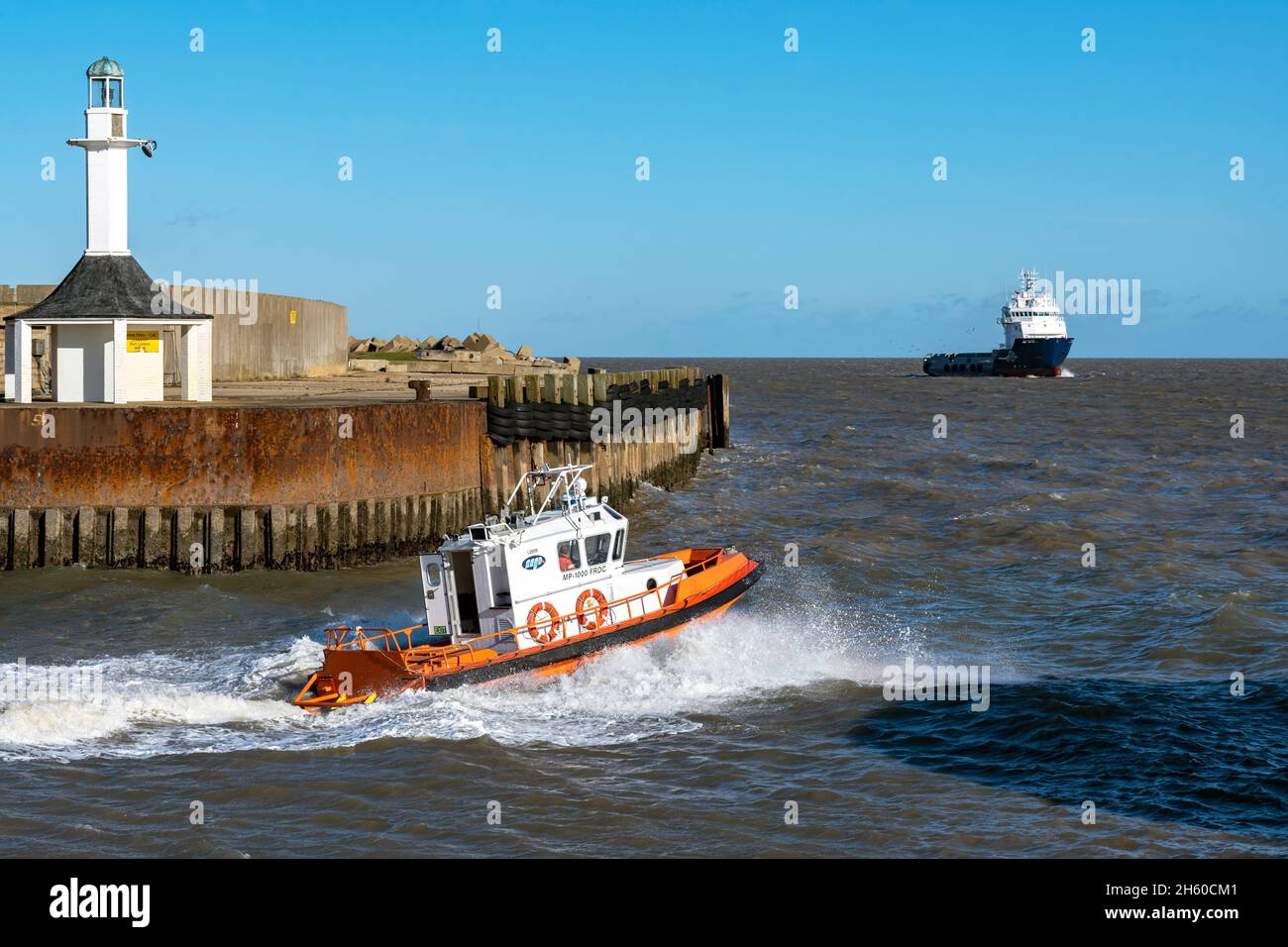 Pilot boat lowestoft suffolk england hi-res stock photography and ...