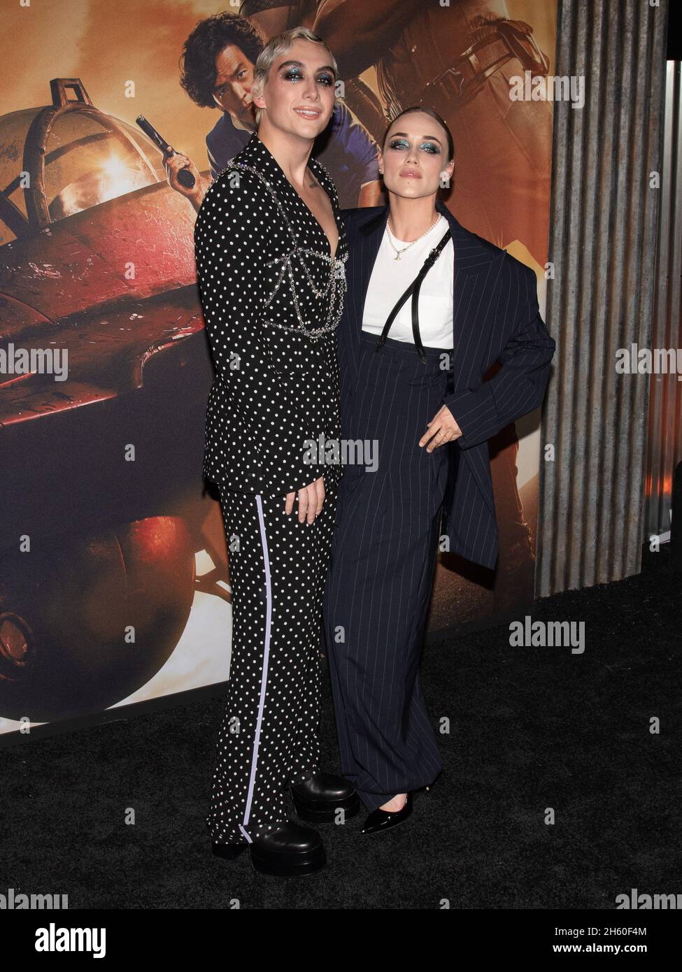 Los Angeles, California, USA. 11th Nov, 2021. Mason Alexander Park and ...