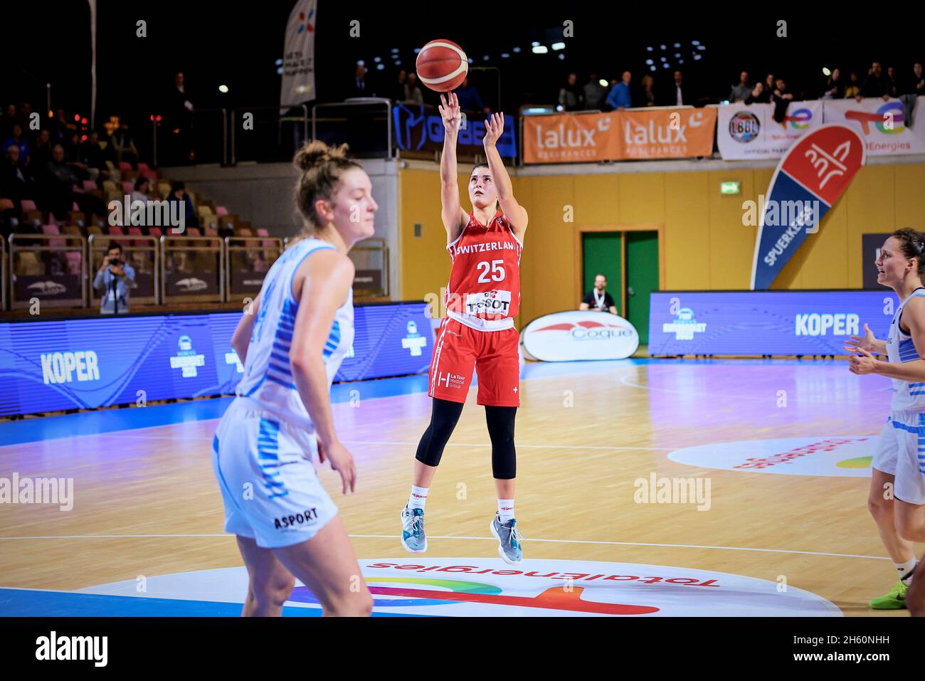 Nancy dee hi-res stock photography and images - Alamy