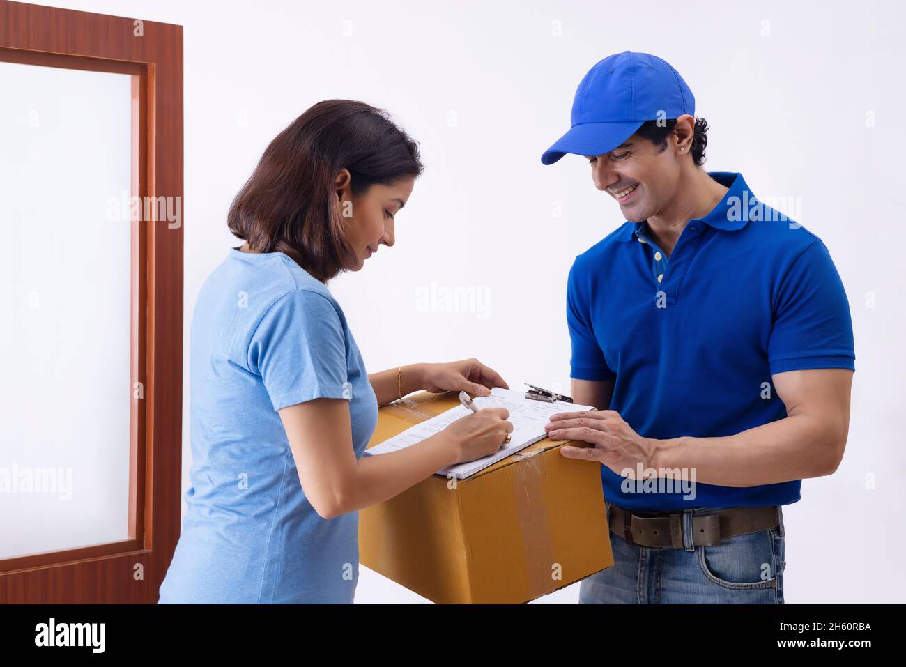 Acknowledgement receipt hi-res stock photography and images - Alamy