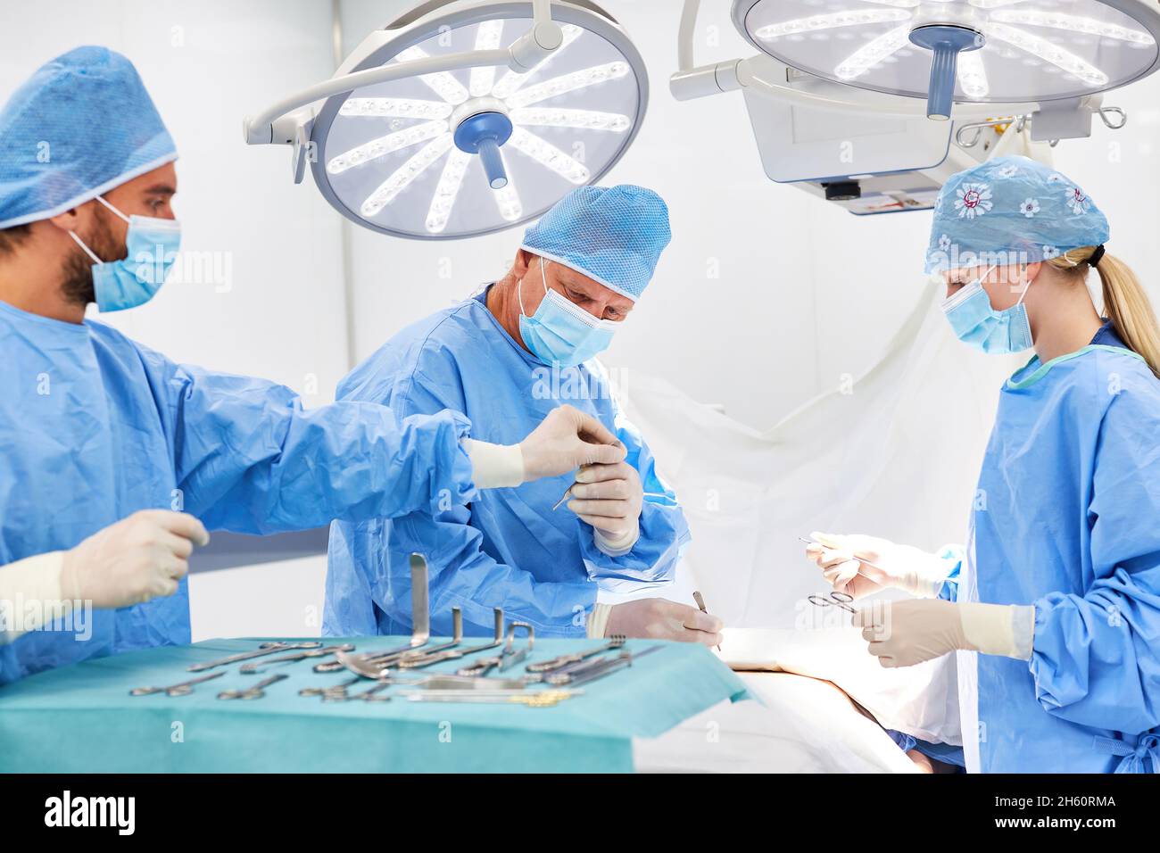 Sterile operate hi-res stock photography and images - Alamy