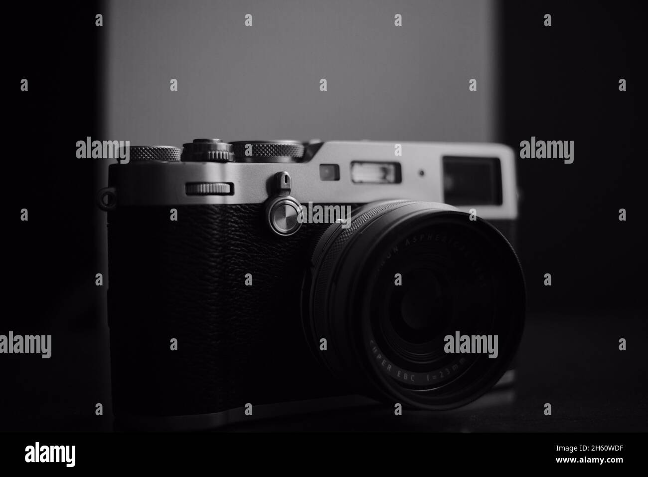 Grayscale shot of a photo camera Stock Photo - Alamy