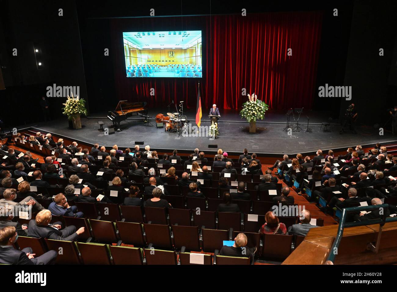 Karlsruhe, Germany. 12th Nov, 2021. Federal President Frank-Walter ...