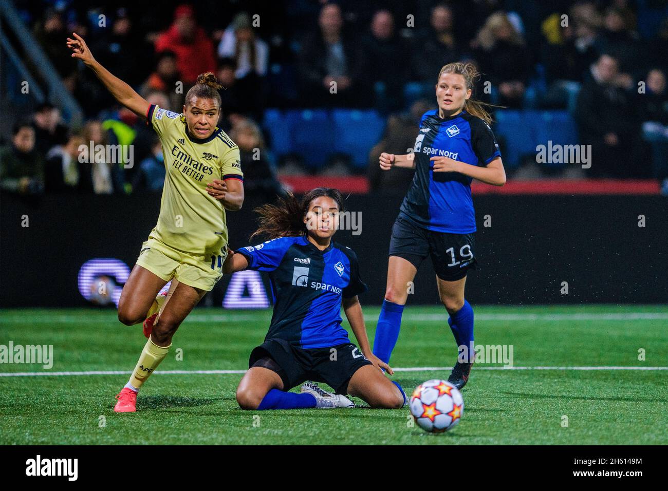 Footballer nikita parris hi-res stock photography and images - Alamy