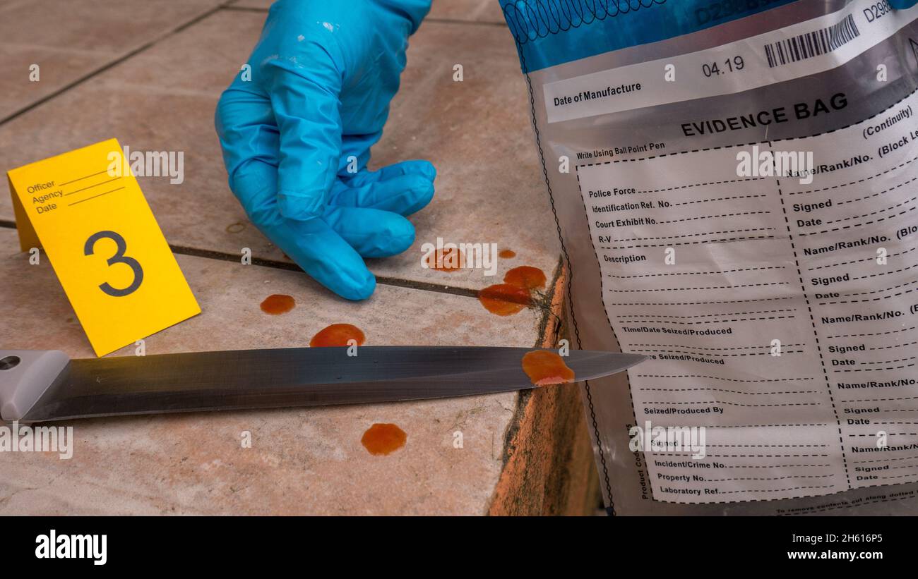 Evidence death hi-res stock photography and images - Alamy