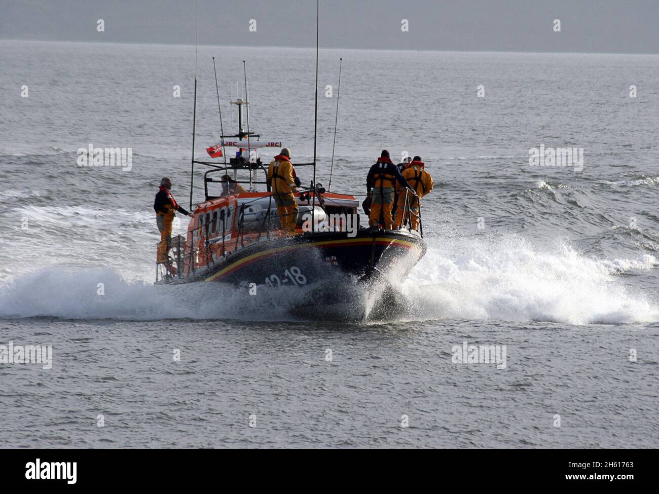 Cutting through the waves hi-res stock photography and images - Alamy