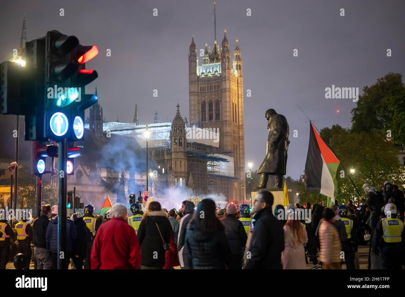 The Statue Of Traffic Policeman High Resolution Stock Photography and ...