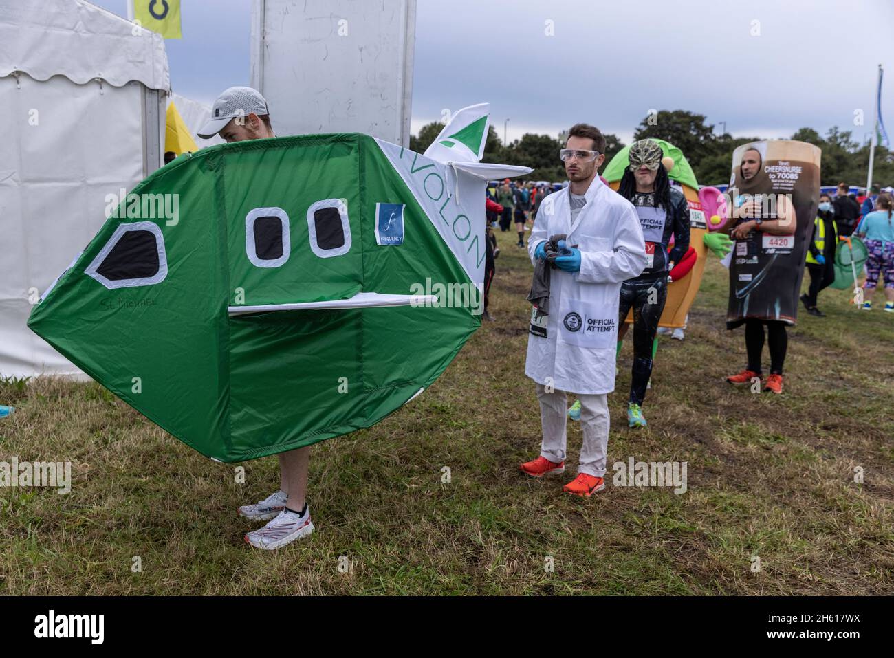 Fancy dress runners in various costumes ahead of the 2021 London ...