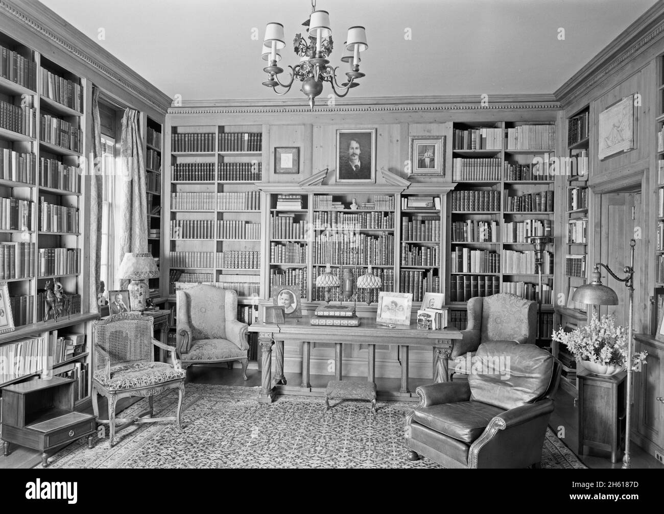 1940s library hi-res stock photography and images - Alamy