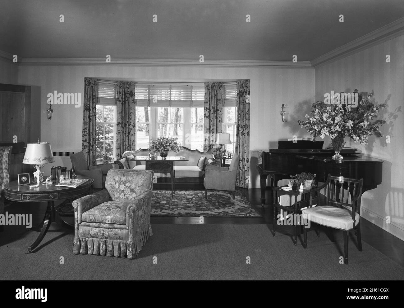 Vintage 1940s living room hi-res stock photography and images - Alamy