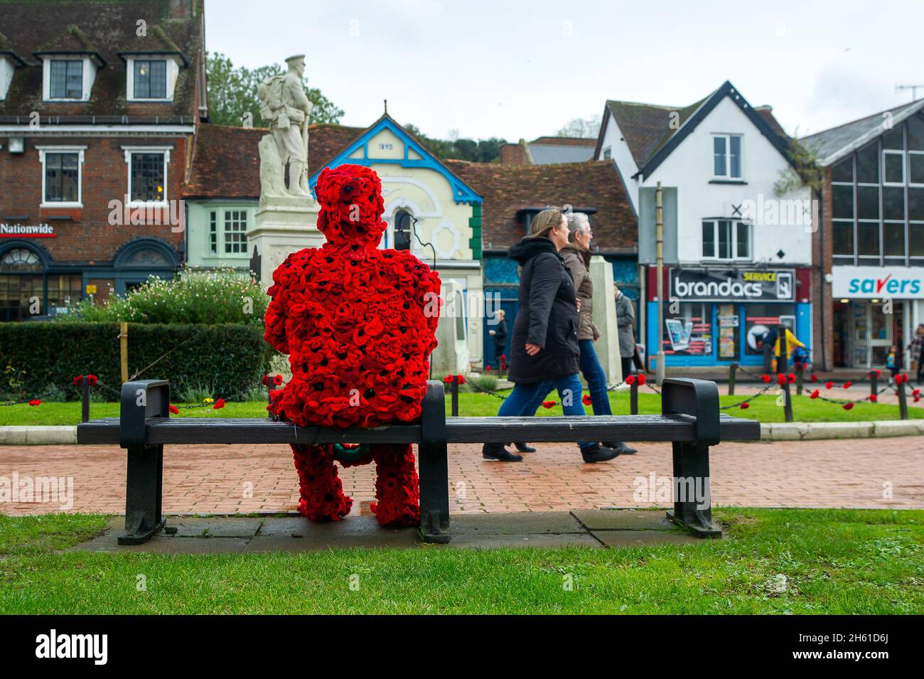 Chesham, UK. 12th November, 2021. To mark Remembrance Day and ...