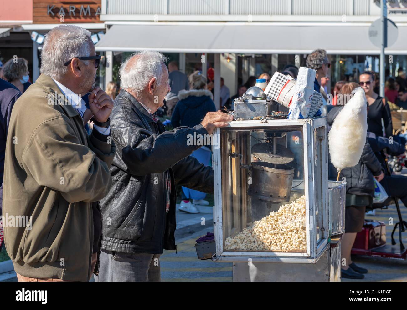 Work stall hi-res stock photography and images - Alamy