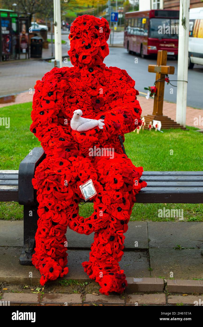 Chesham, UK. 12th November, 2021. To mark Remembrance Day and ...