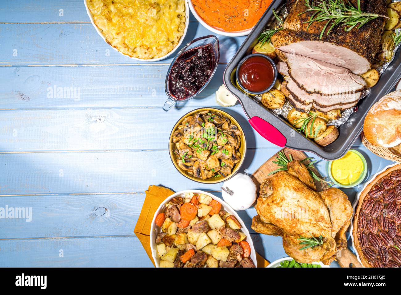 Thanksgiving dinner table with new traditional thanksgiving food ...