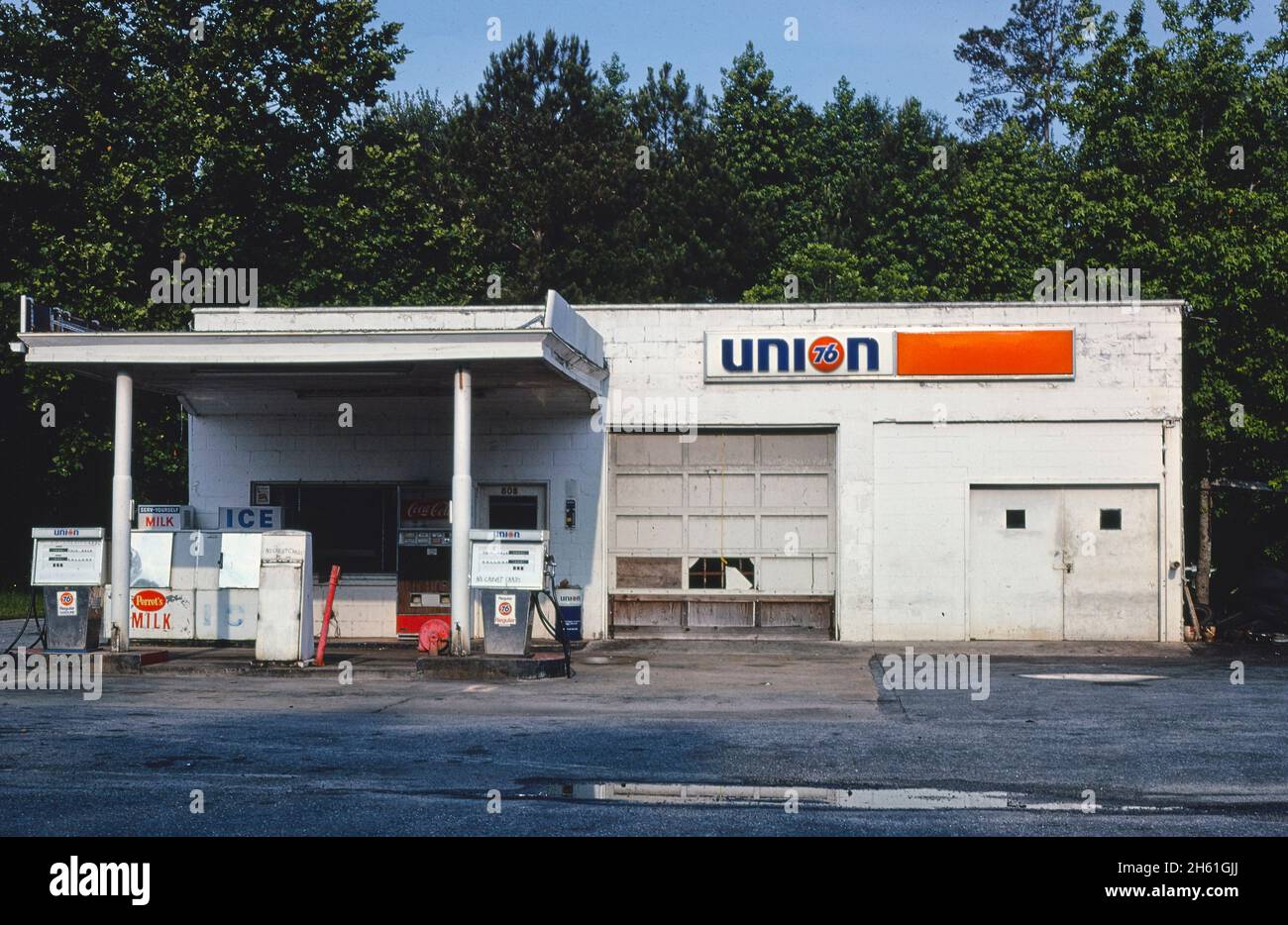 Union 76 Gas, Kingsland, Georgia; ca. 1979 Stock Photo - Alamy