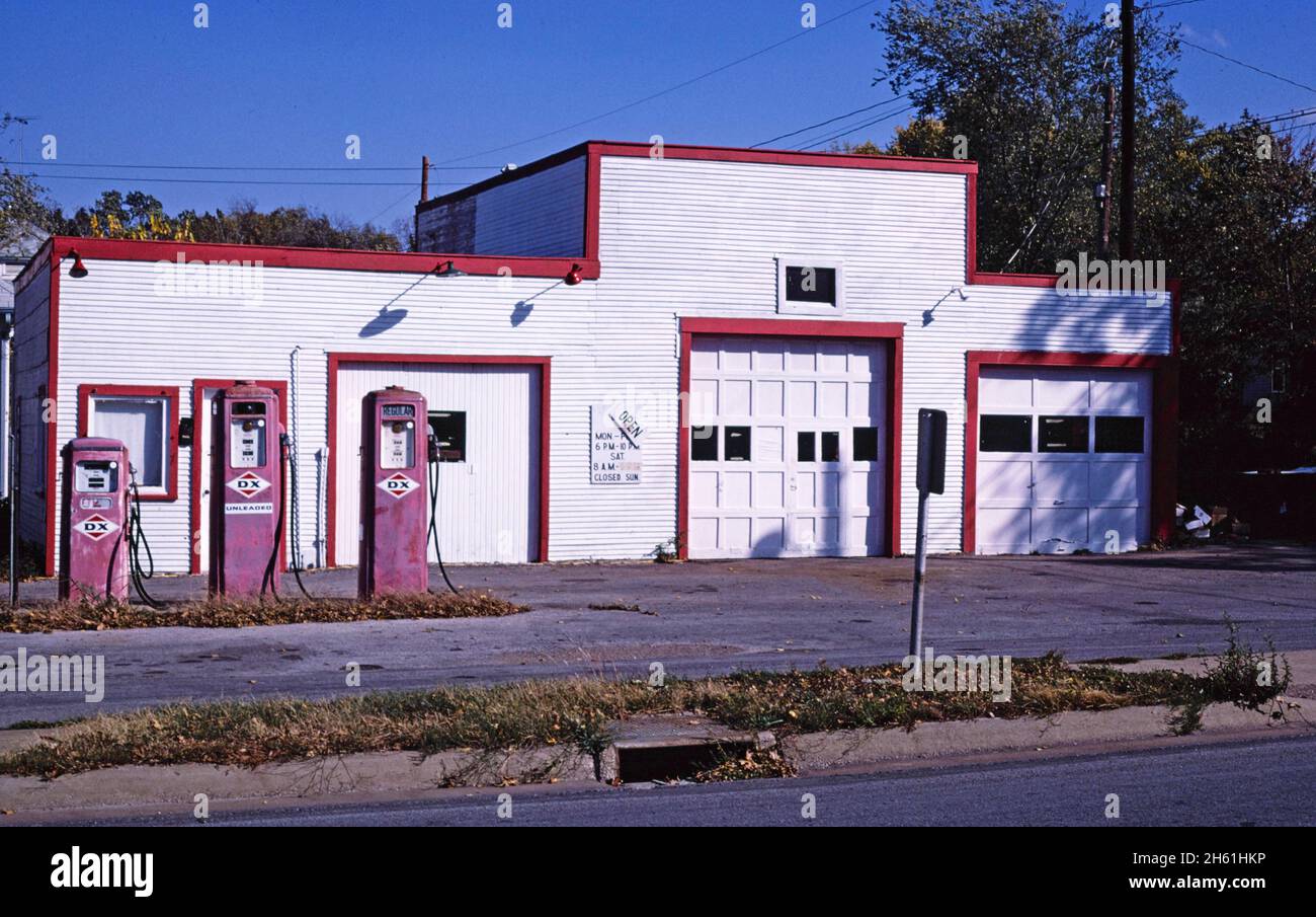 DX Gas, Parsons, Kansas; ca. 1979 Stock Photo - Alamy