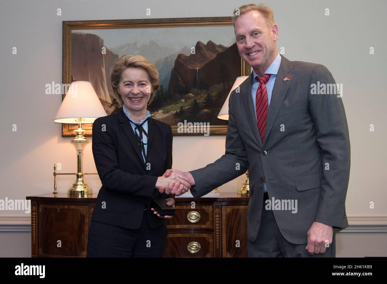 2019. ursula von der leyen hi-res stock photography and images - Alamy