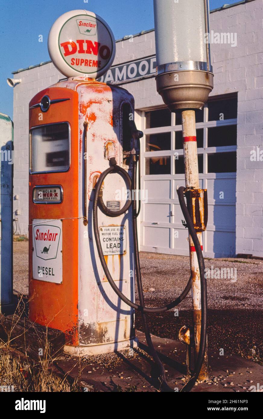 Sinclair diesel gas pump, Route 37, New Lexington, Ohio; ca. 1977 Stock ...