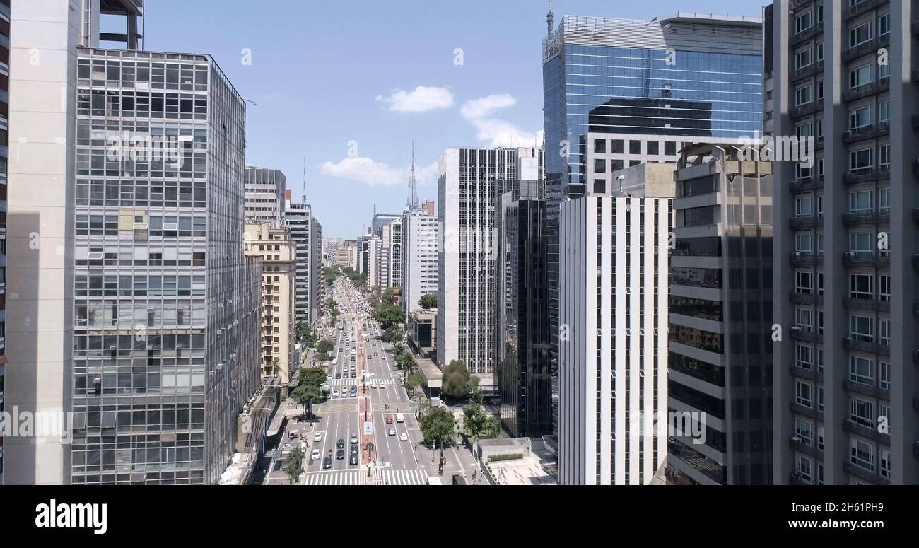 Aerial view of Avenida Paulista (Paulista avenue) in Sao Paulo city ...