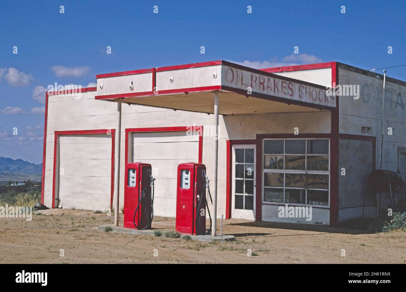 1990s gas station hi-res stock photography and images - Alamy