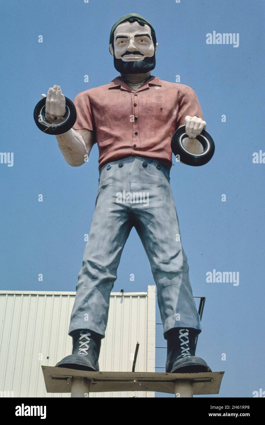 Tire man big brand tire statue hi-res stock photography and images - Alamy