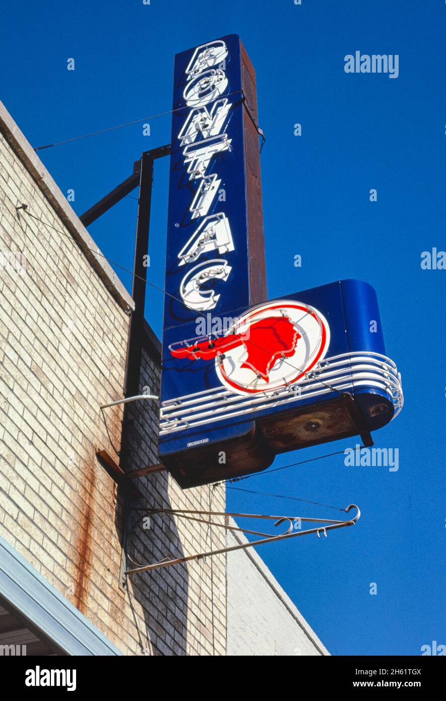 Pontiac sign, Fayetteville, ArKansas; ca. 1984 Stock Photo - Alamy