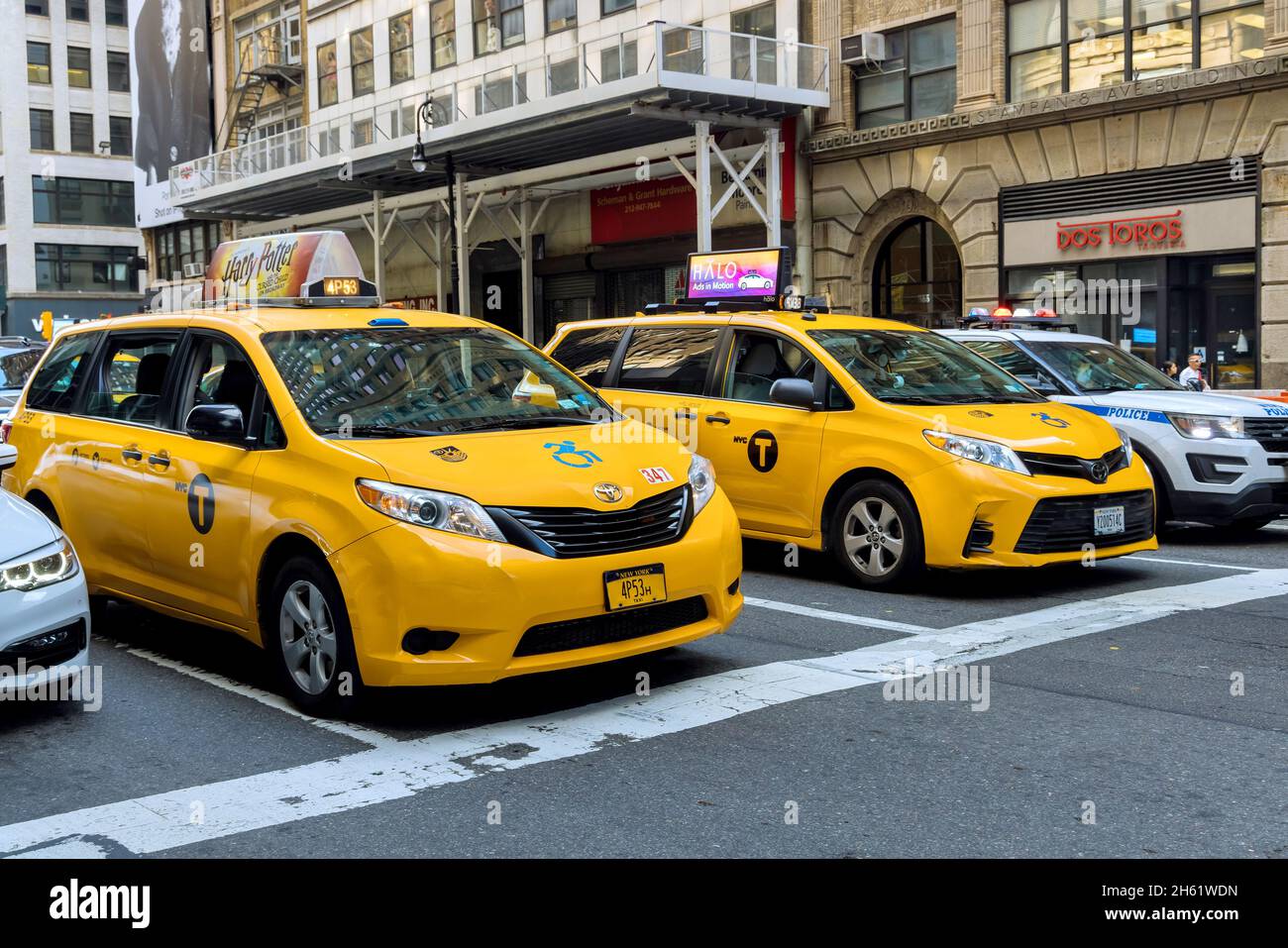 New York City Taxi Cab Yellow in NYC America USA Stock Photo - Alamy