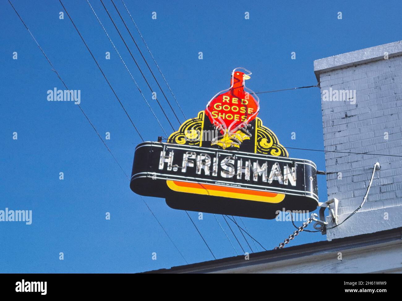 Red Goose Shoe sign, Port Gibson, Mississippi 1986 Stock Photo - Alamy