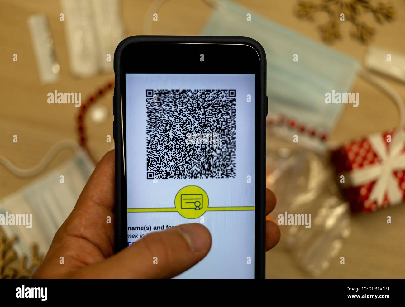 Green pass hi-res stock photography and images - Alamy