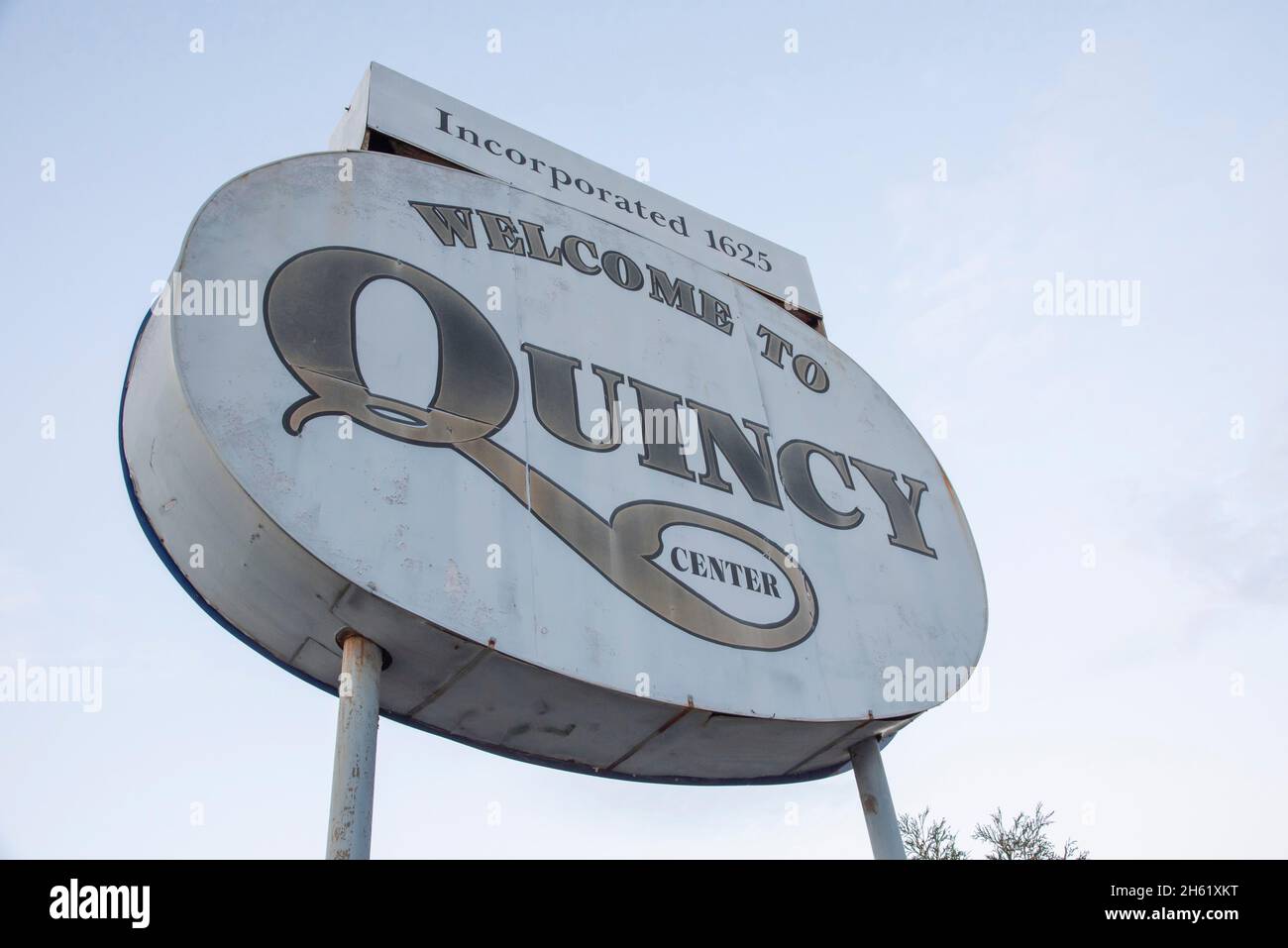 Welcome to quincy center hi-res stock photography and images - Alamy