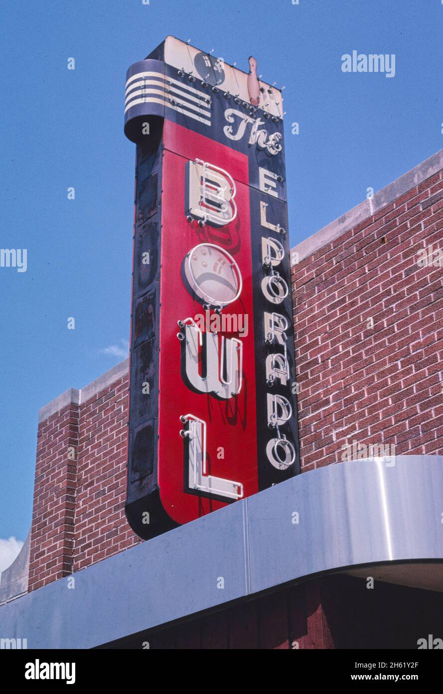 2000s bowling alley sign hi-res stock photography and images - Alamy