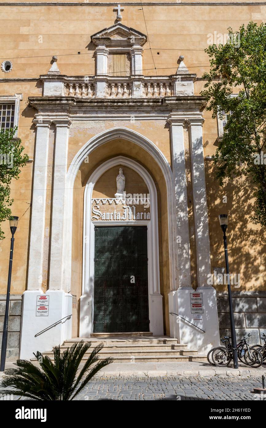 Mao old house hi-res stock photography and images - Alamy