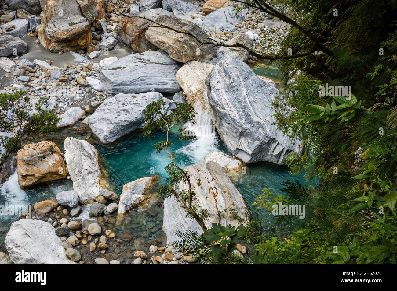 Taroko national park waterfall hi-res stock photography and images - Alamy
