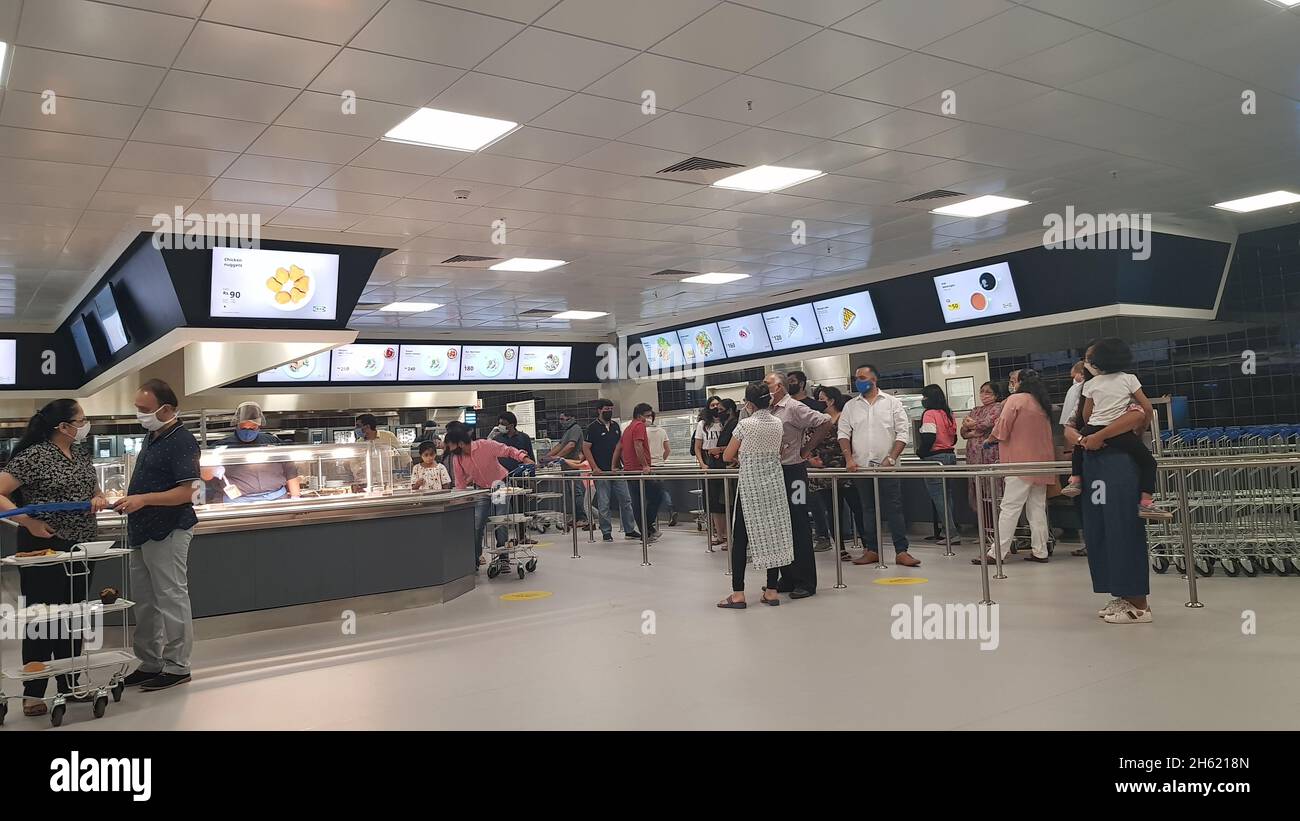 Mumbai, Maharashtra, India, Nov 11 2021: People queuing Infront of ...