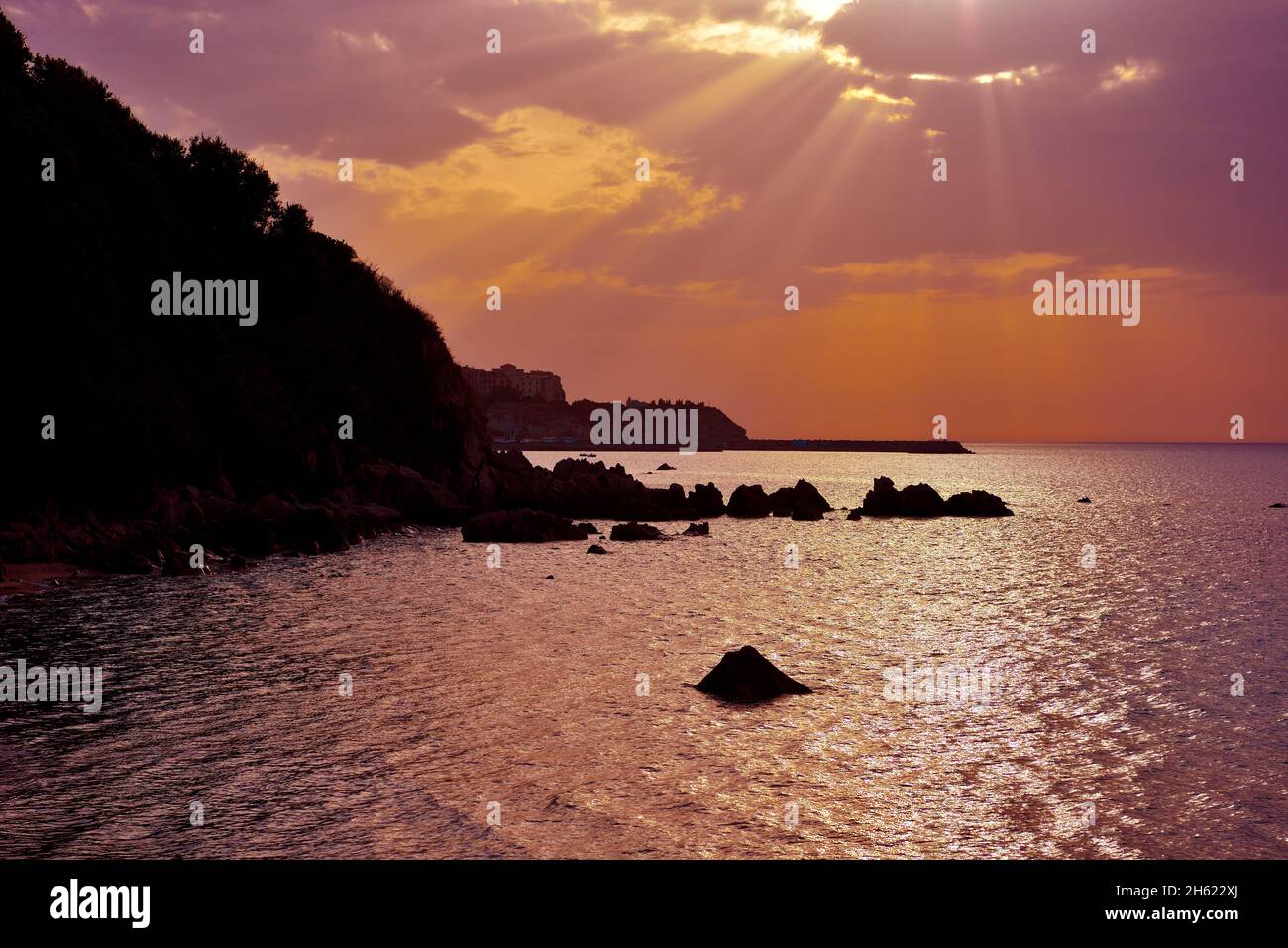Sunset tropea hi-res stock photography and images - Alamy