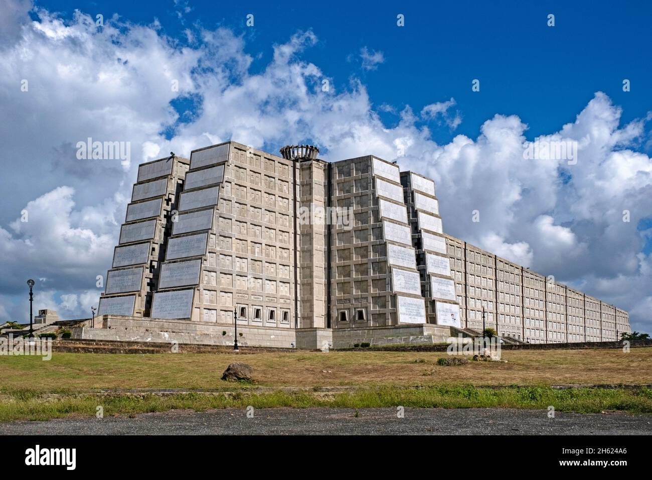 Columbus Lighthouse / Faro a Colón, mausoleum monument in tribute to ...