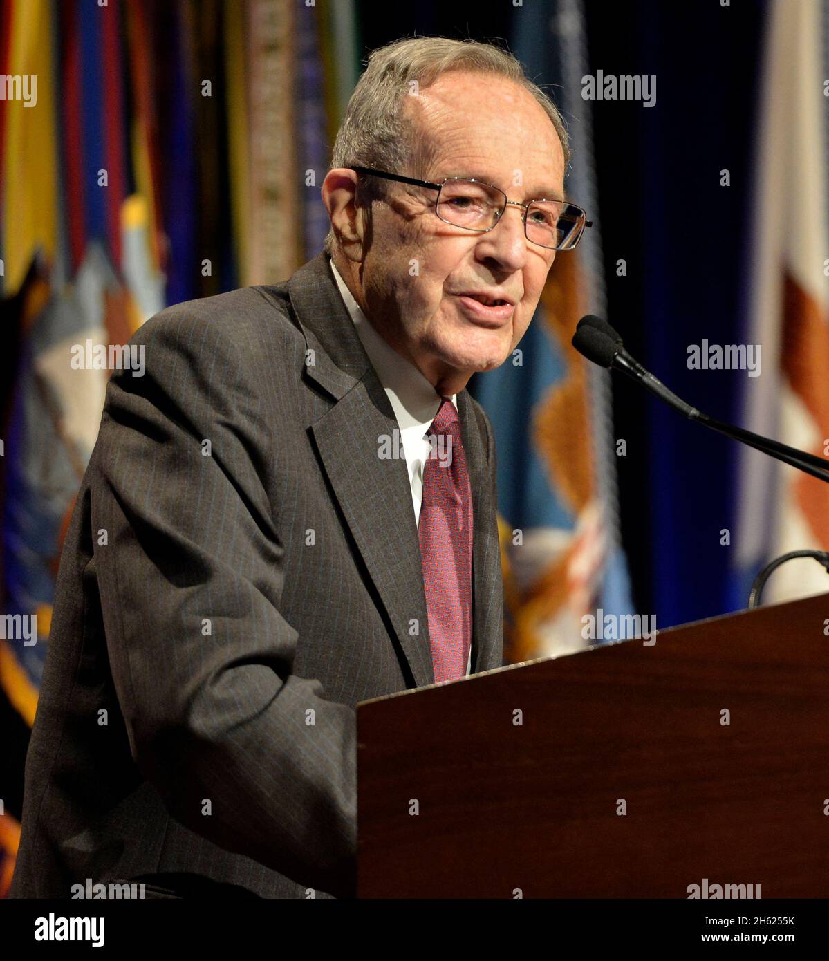 Former Secretary of Defense Dr. William Perry delivers remarks shortly ...