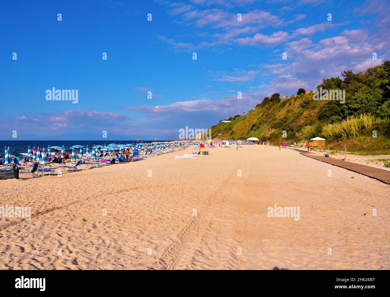 Calabrian coastal beach of Parghelia Tropea Italy Stock Photo - Alamy
