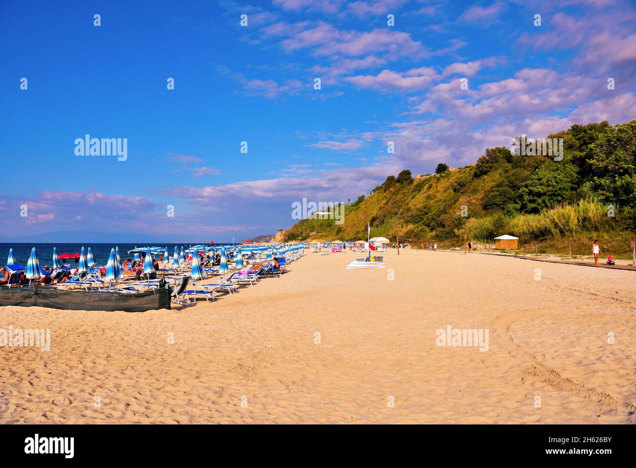 Calabrian coastal beach of Parghelia Tropea Italy Stock Photo - Alamy