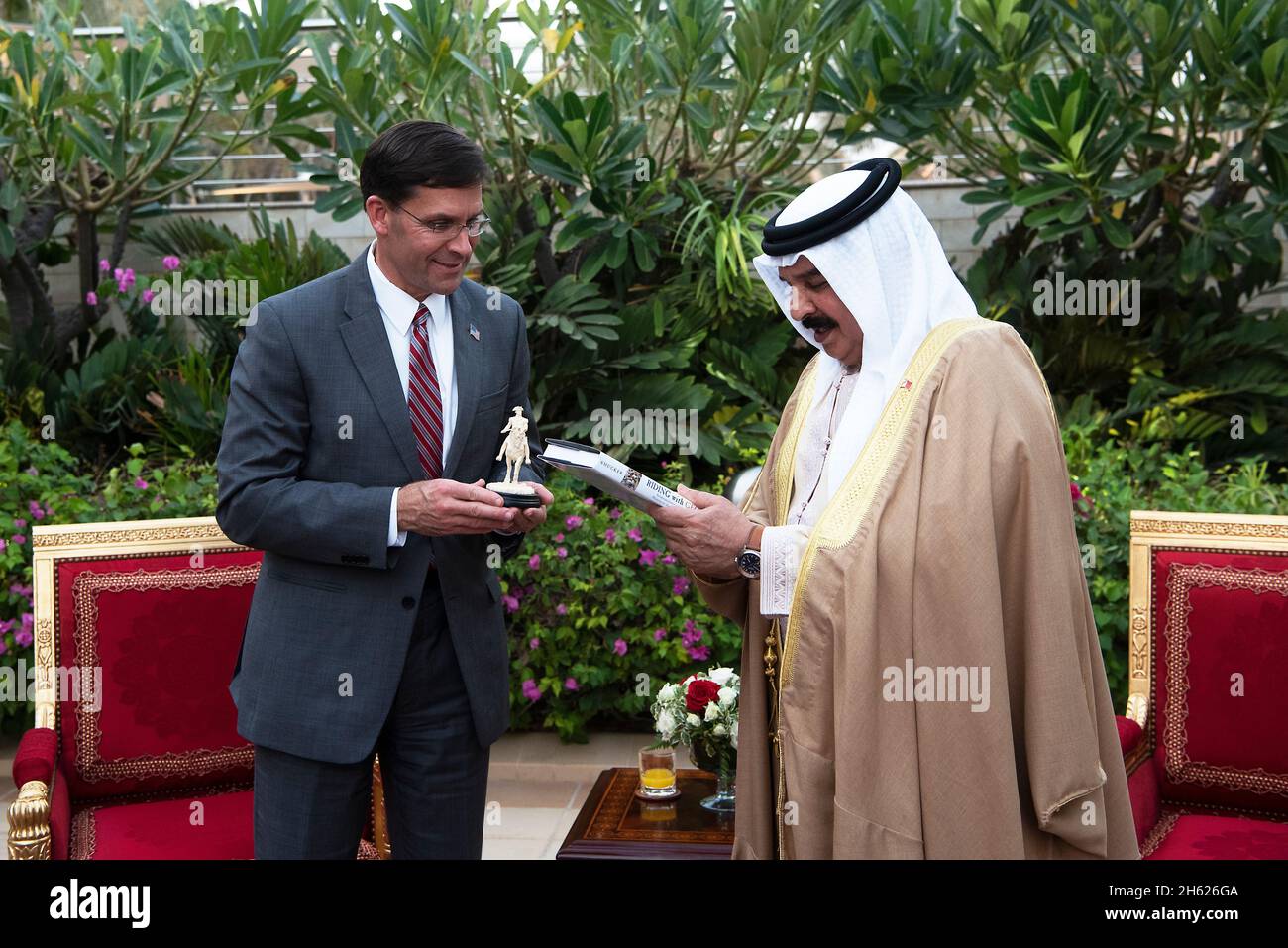 Bahraini king hamad al khalifa hi-res stock photography and images - Alamy